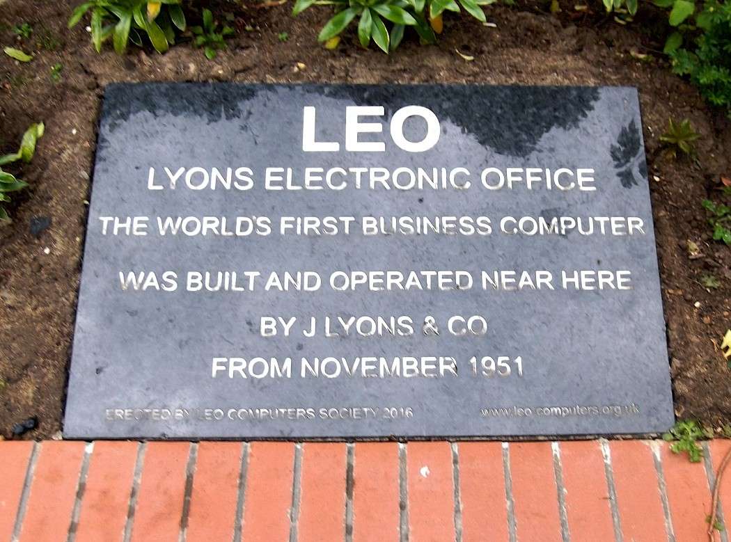 LEO (Lyons Electronic Office) | Plaques of London