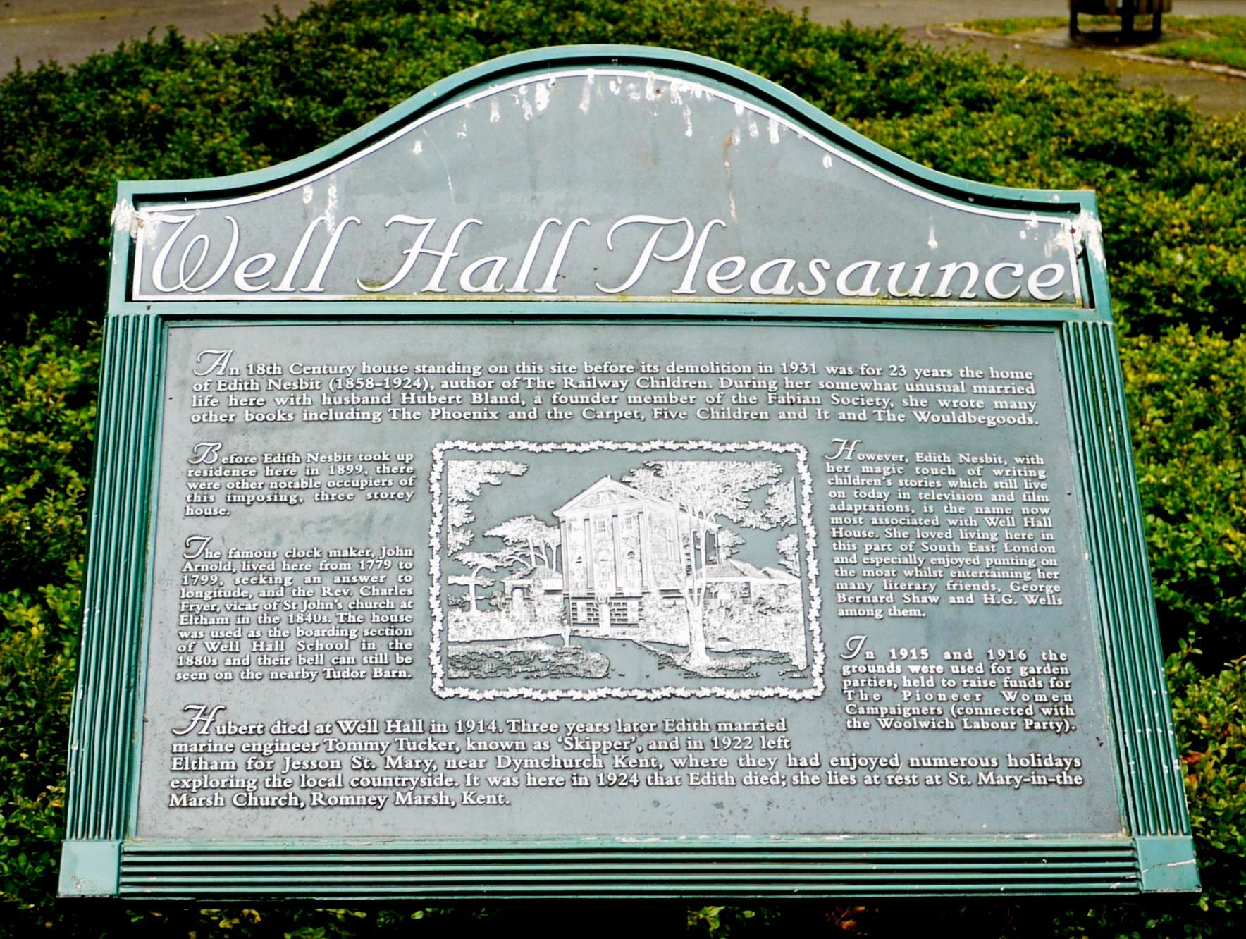 Edith Nesbit - SE9 | Plaques of London